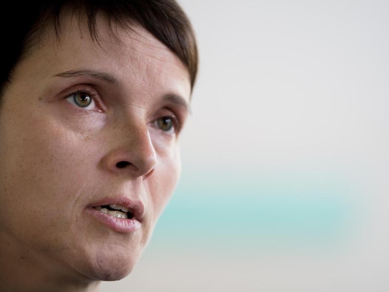 Staatsanwaltschaft Dresden erhebt Anklage wegen Meineids gegen Frauke ... Staatsanwaltschaft Dresden erhebt Anklage wegen Meineids gegen Frauke ...